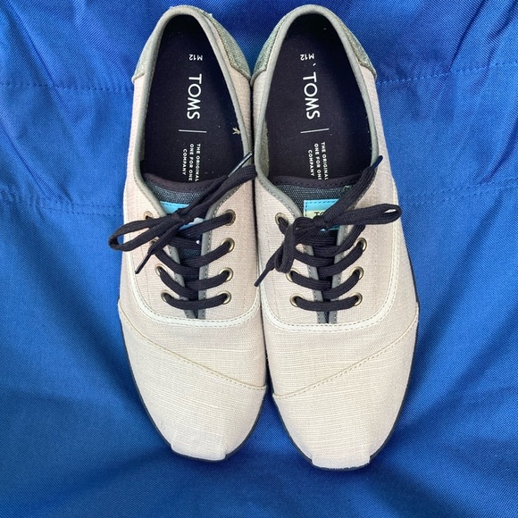 Toms | Shoes | Toms Mens Canvas Cream Colored Shoes Size 2 | Poshmark